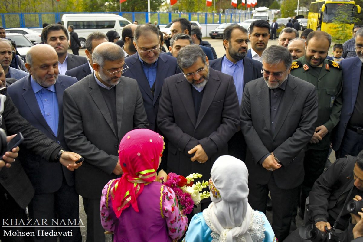 جشن خودکفایی در تولید کاغذ مورد نیاز کتب درسی در ساری - خزرنما